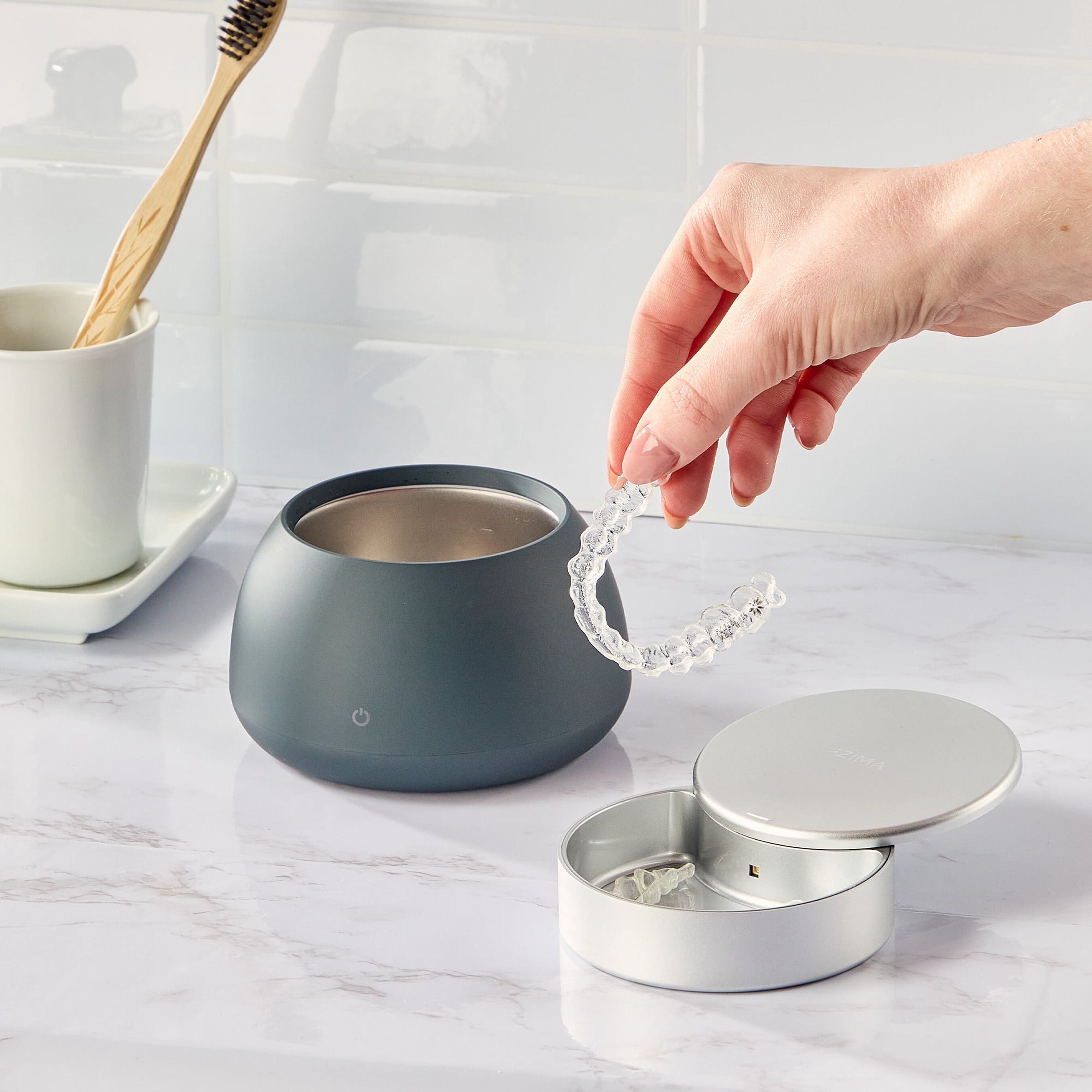 FSA Eligible Zima Dental Go UV Cleaning Case for Aligners, Retainers ...